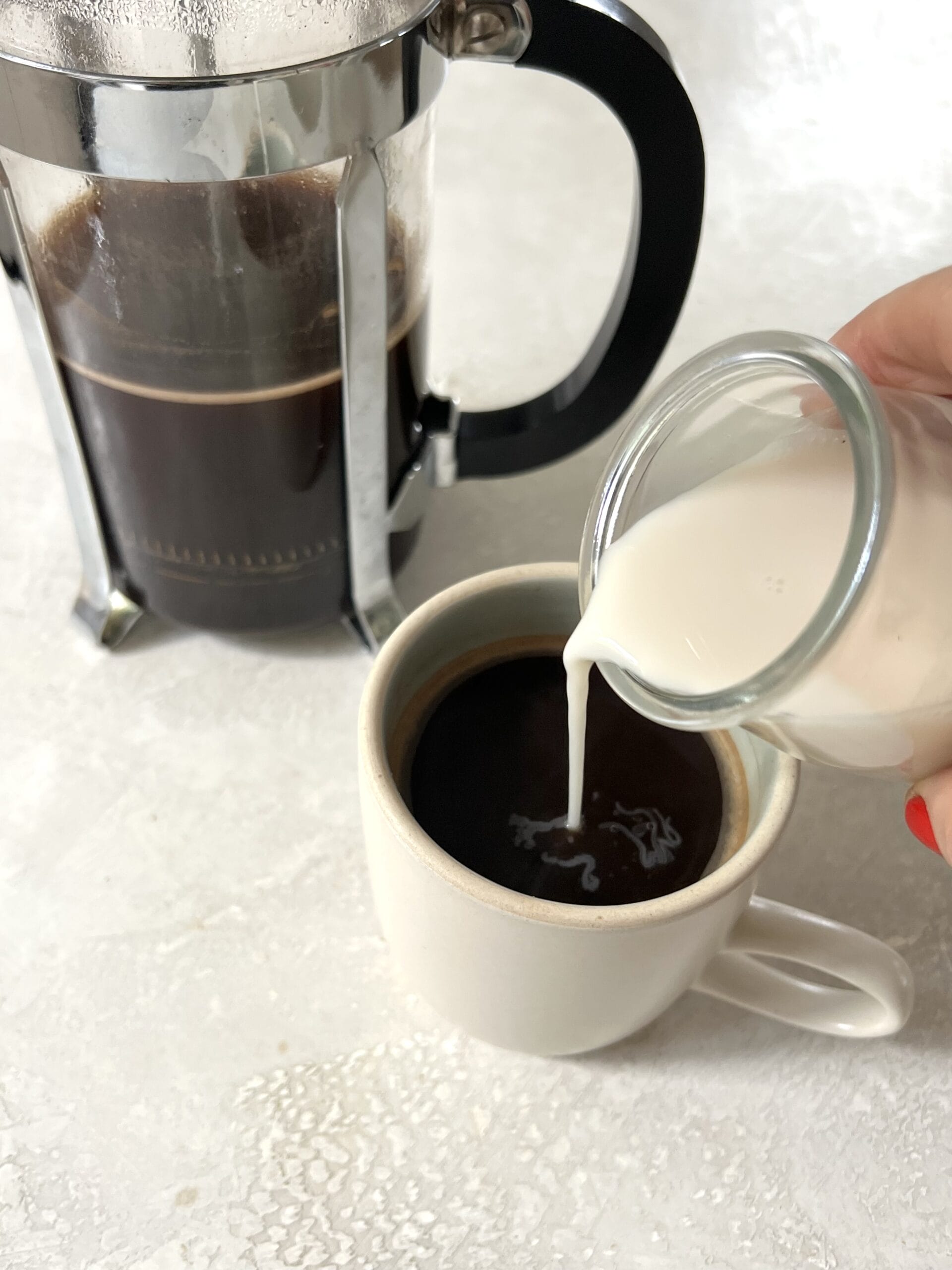 A Dietitian's Guide to Buying Milk - Mom's Kitchen Handbook